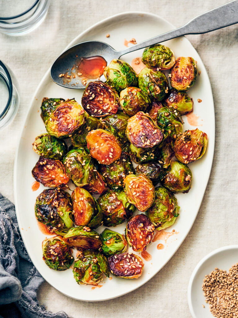Maple Sriracha Brussels Sprouts - Evergreen Kitchen